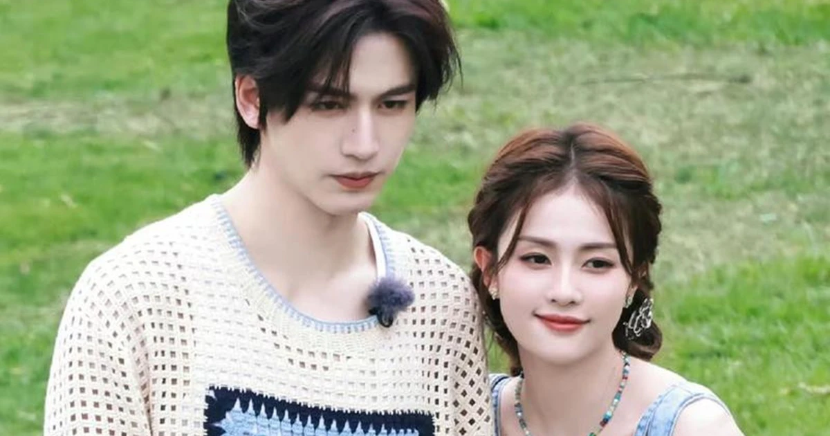 Bai Loc and Zhang Ling Hao publicly celebrated their 1-year anniversary ...