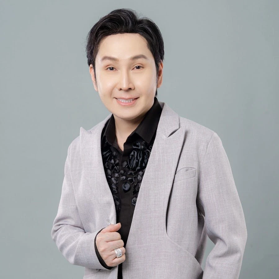 Vu Luan: Became a father at the age of U60: Super rich wife, 200 billion VND house, has 3 ...