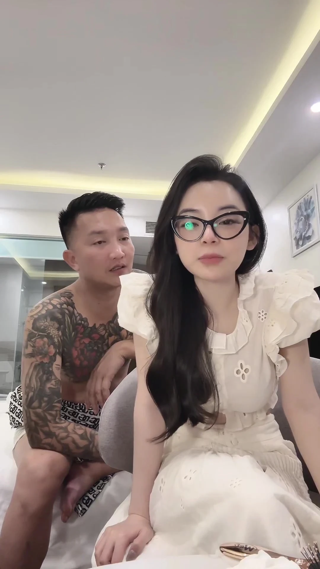 Pham Thi Ngoc Linh: From hot girl on the internet to the "beauty ...