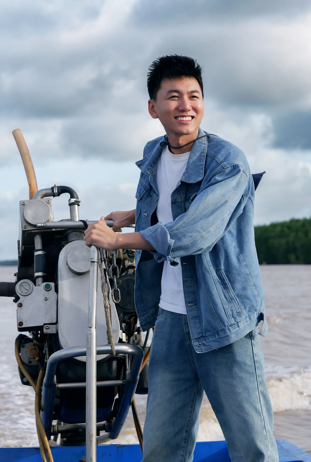 Khoai Lang Thang: From a lost engineer to a creative icon who "won the top" twice | Famous ...