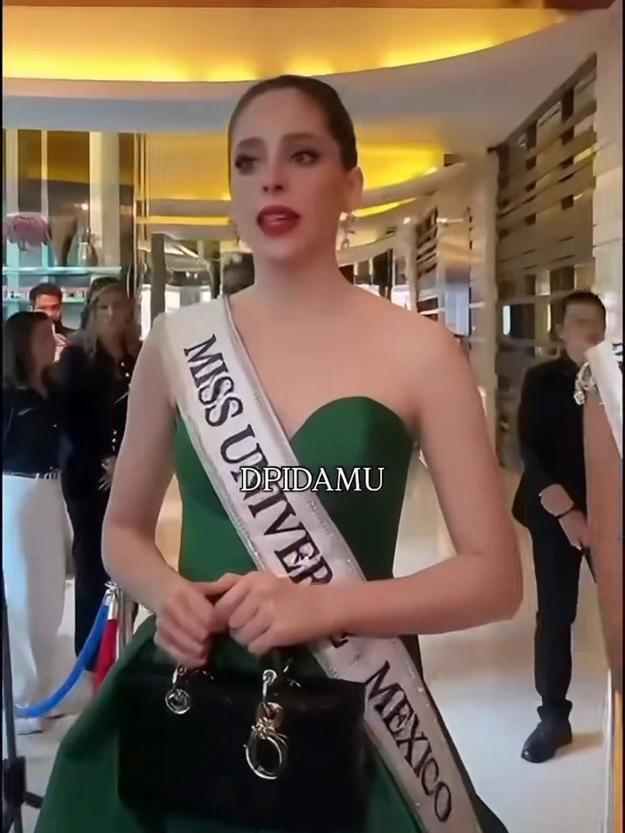 Mr Nawat làm hoà Miss Universe, nghi diễn sâu, Hương Giang cả rổ meme ...