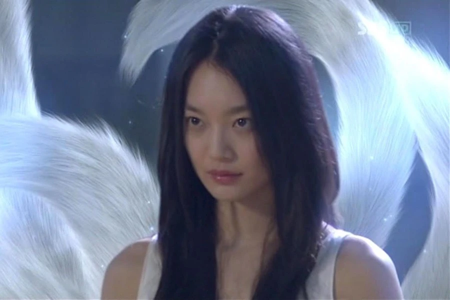 Shin Min Ah: From the fox spirit on screen to the icon of a blissful ...