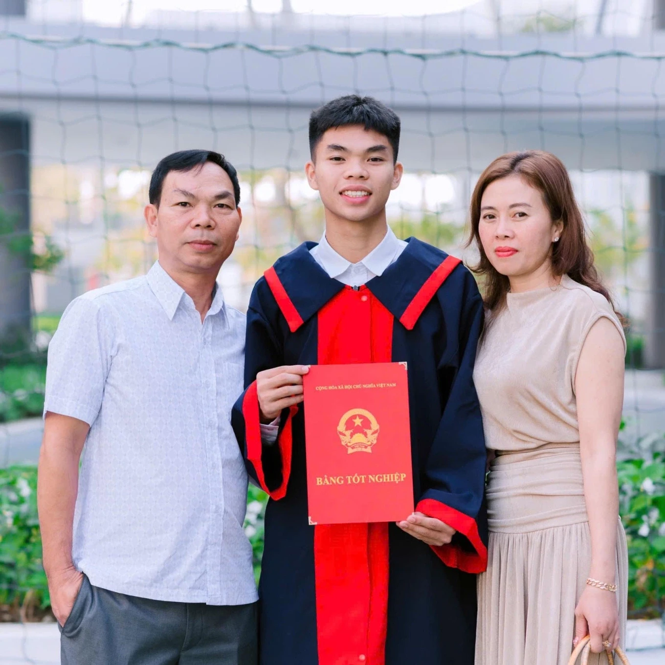 Le Phat's explosive performance with the Vietnam U23 team, sacrificing ...